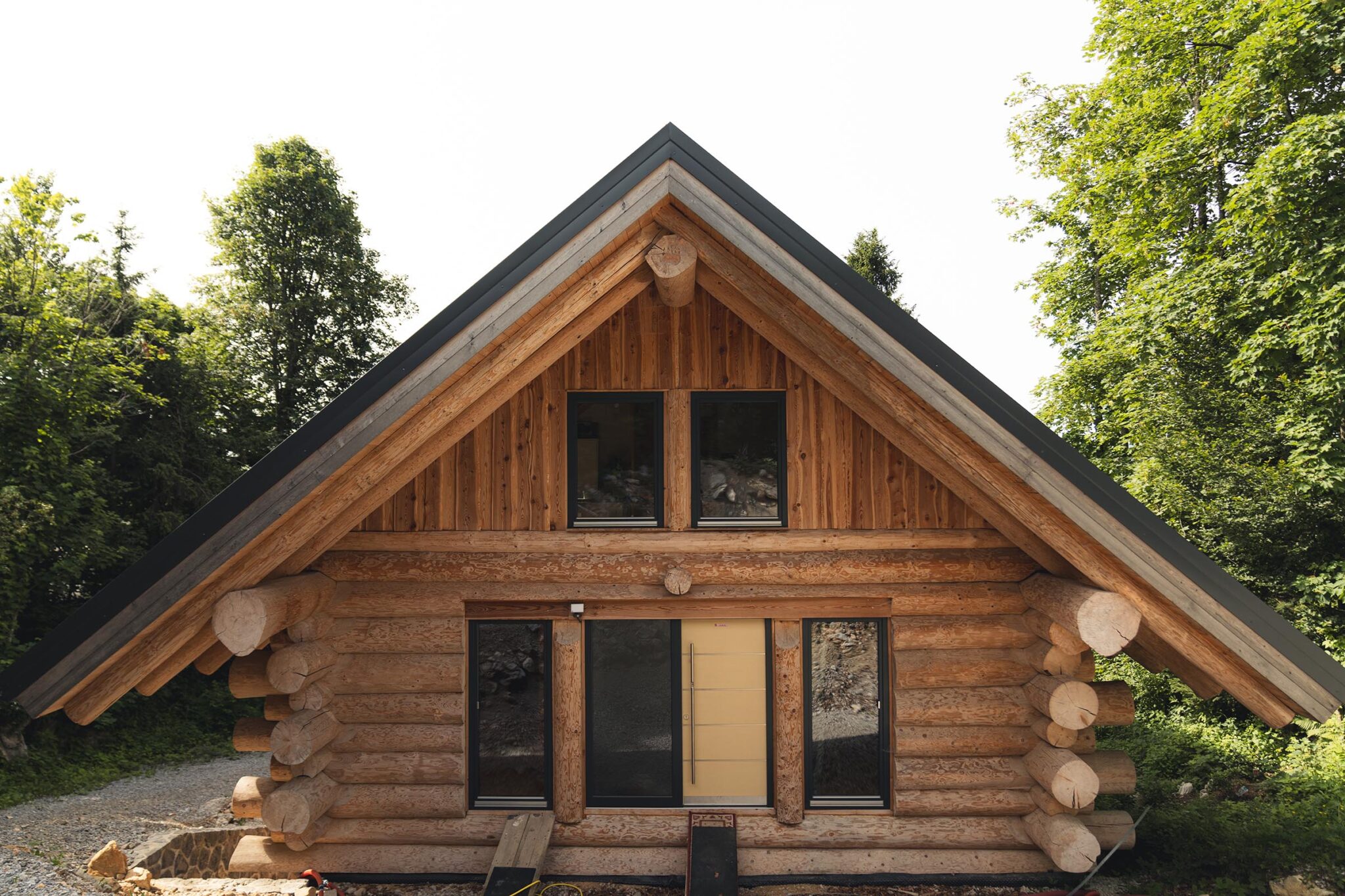 Natural Log House - Masivne lesene hiše